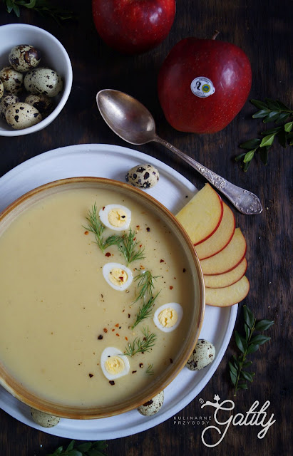 Jabłkowa zupa krem z chrzanem