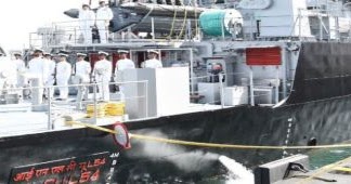 Indian Navy Commissions Fourth Mk-IV LCU | Indian Defence News