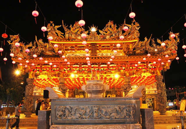 MengZhi: Glorious Temple in Raja Uda, Butterworth, Penang.
