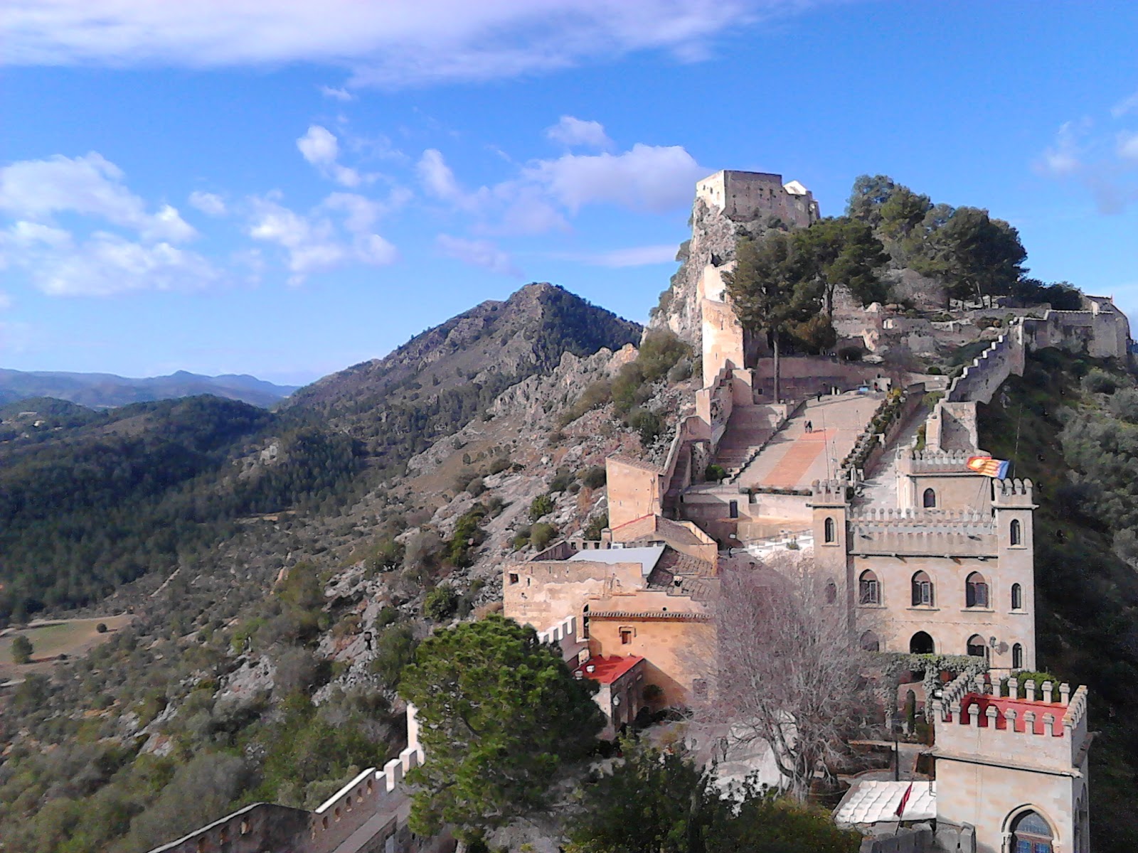 Rutas y perros: Senderismo en Valencia: Castillo de Xàtiva y su sierra