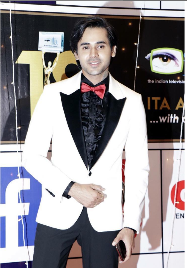 Randeep Rai Wallpaper | Image | Photo | Sameer Maheshwari Wallpaper