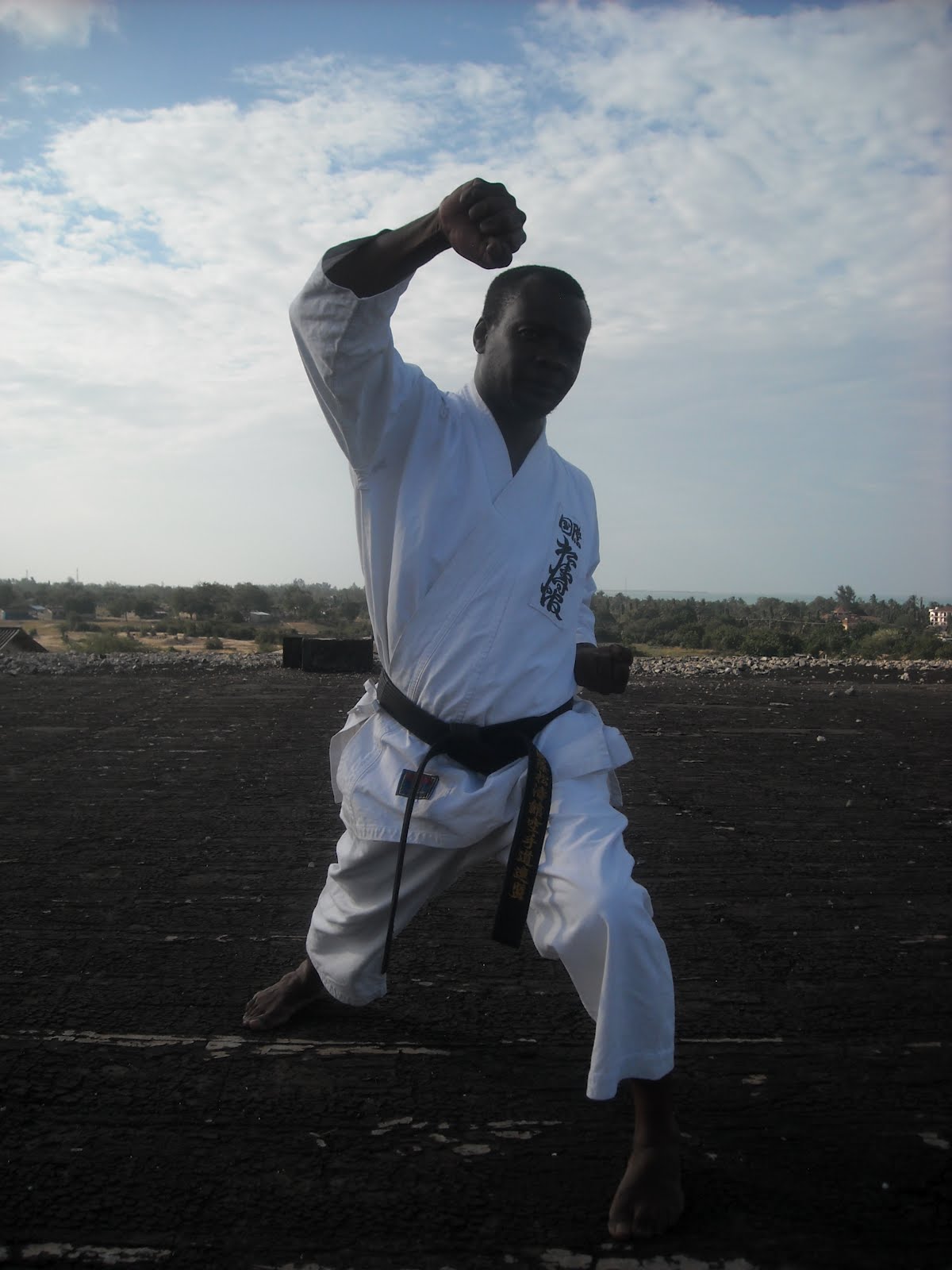 TANZANIAN KARATE: MAPIGO MBALIMBALI NA SENSEI KOLOWA .P. CHIKOKO (4TH ...