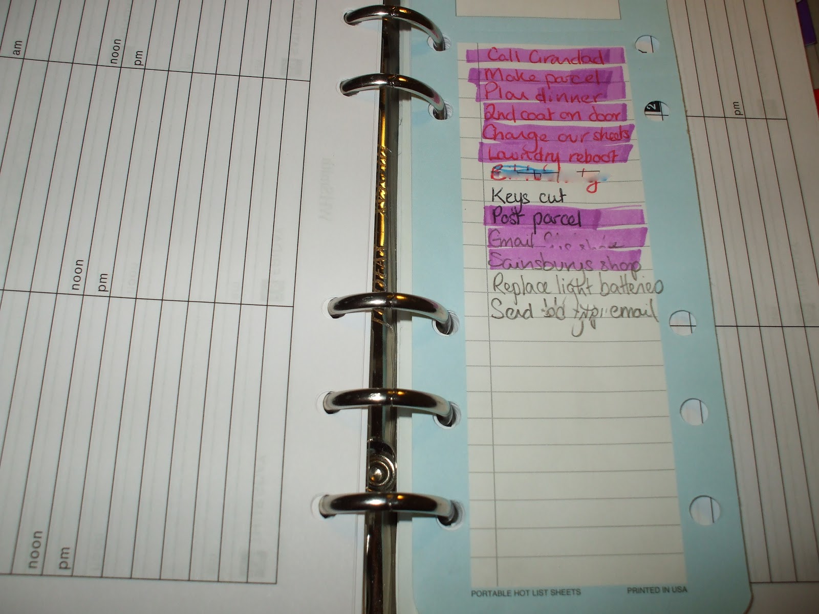 Calm and Organised: Using Daytimer Hotlist sheets in a Filofax