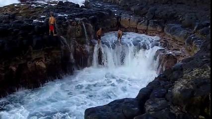 Amazing Things: Toilet Bowl Pool, Hawaii aka Pool of Death