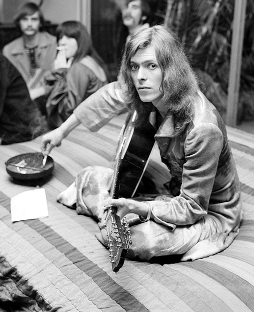 Once upon a transdimensional day...: The Starman & The Swan People ...