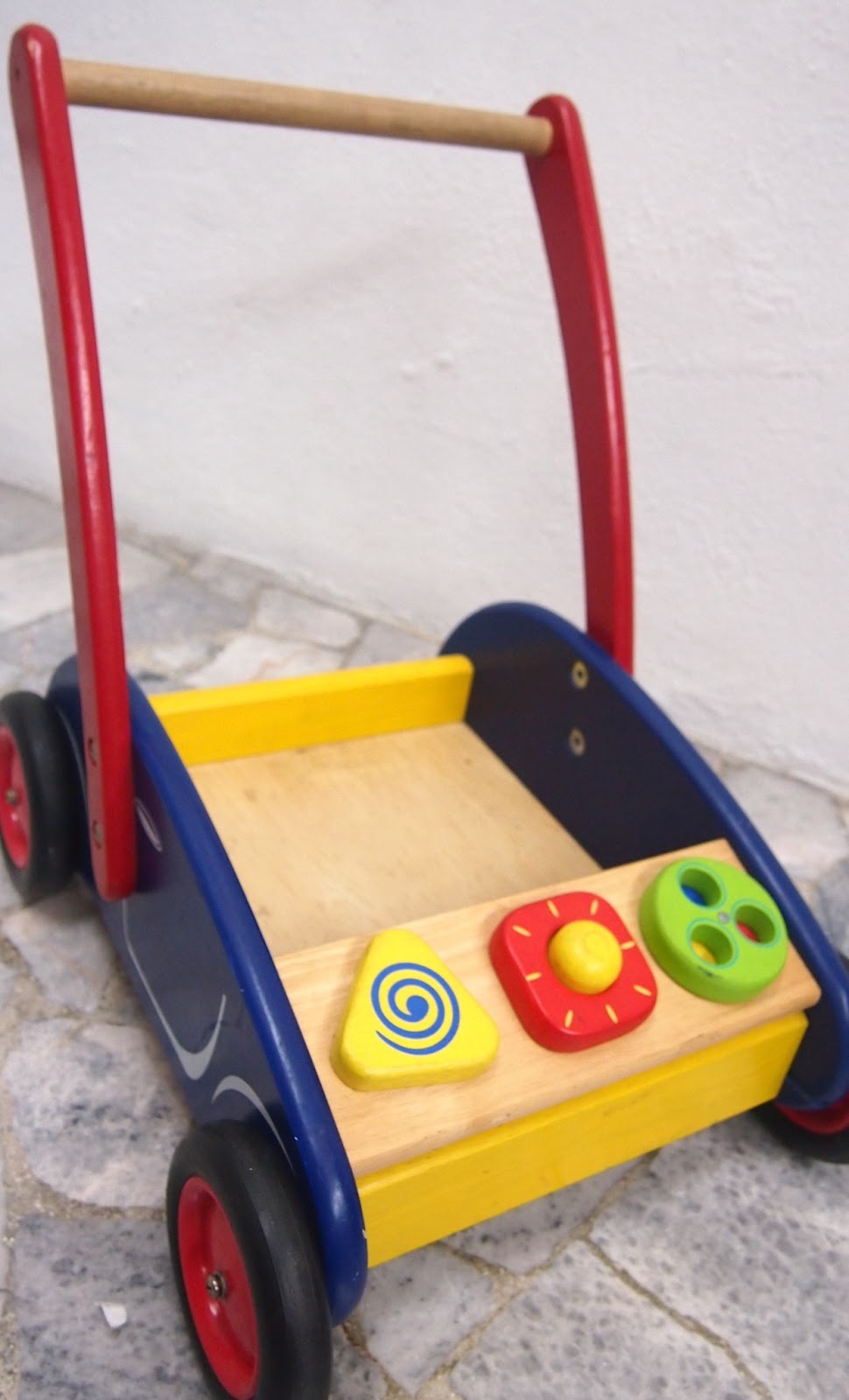 JuaiMurah: Wooden Push Wagon