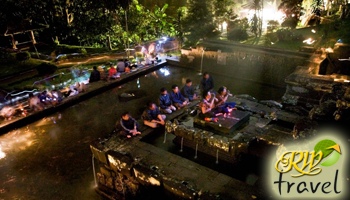 RW Tovel: Petirtaan Candi Jolotundo Mojokerto