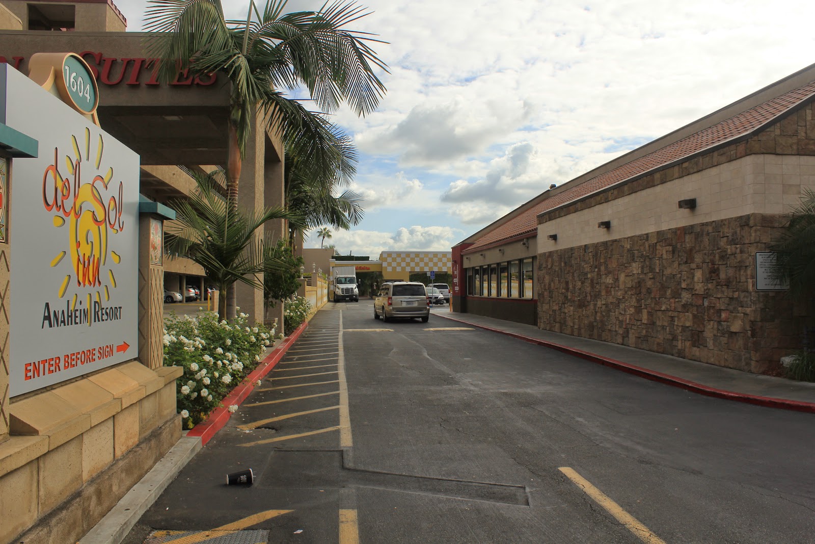 Stay, Stray, Play and Feast: Del Sol Inn: Disney’s Friendly Next Door ...