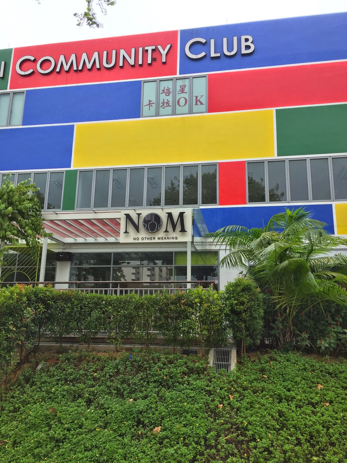 REVIEW: NOM - Bistro & Bakery