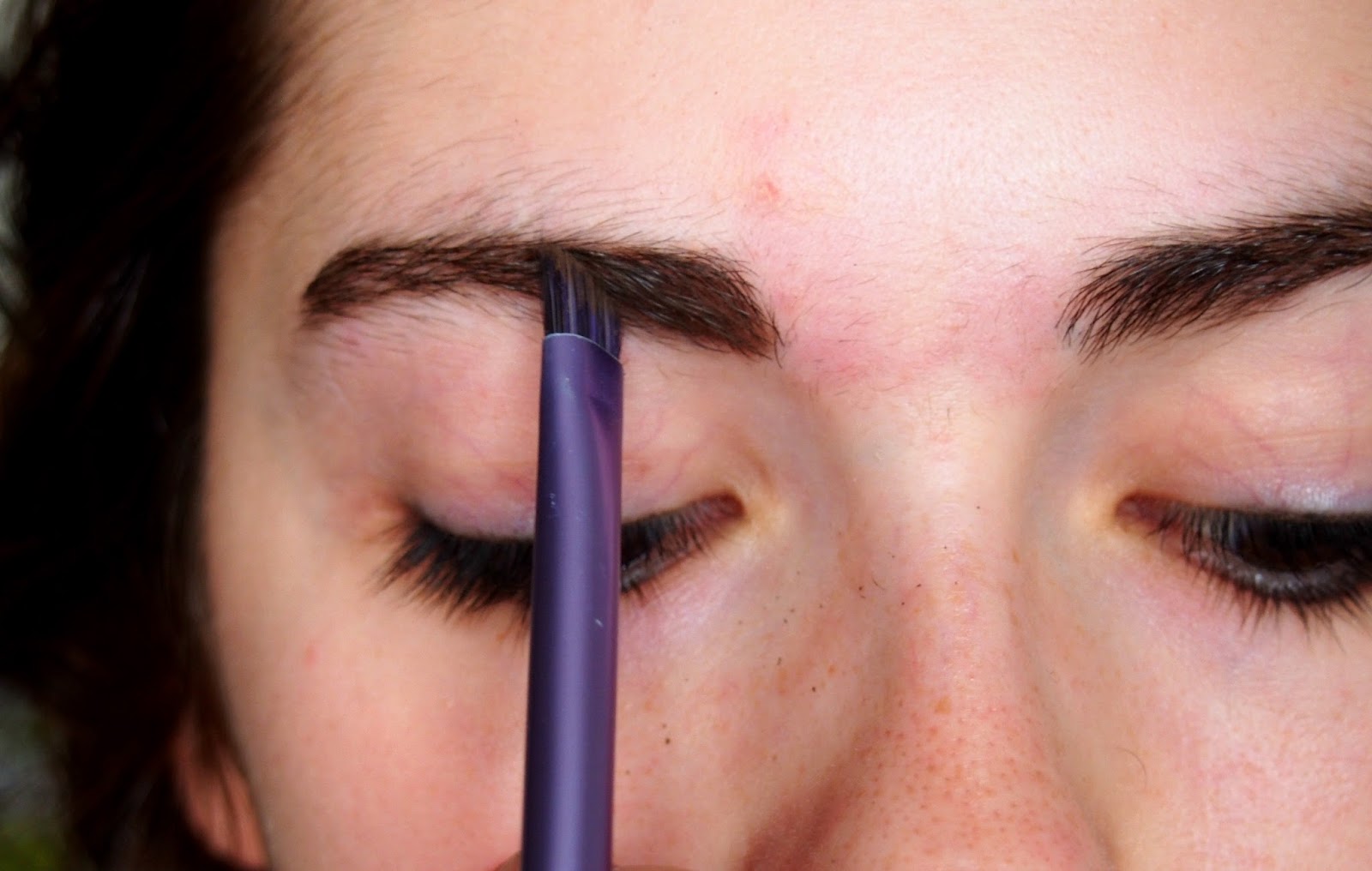 How To Get Thick Eyebrows – Easy Steps To Thick Eyebrows – UpYourVlog