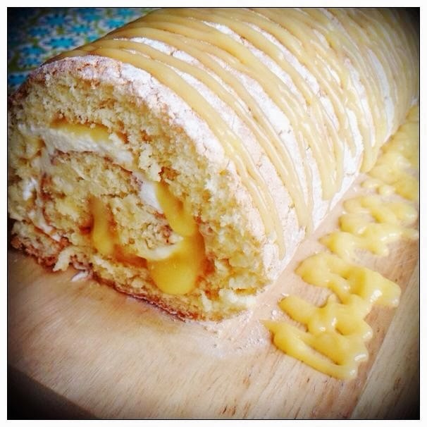 The Game Bird Food Chronicles: Lemon Curd Swiss Roll