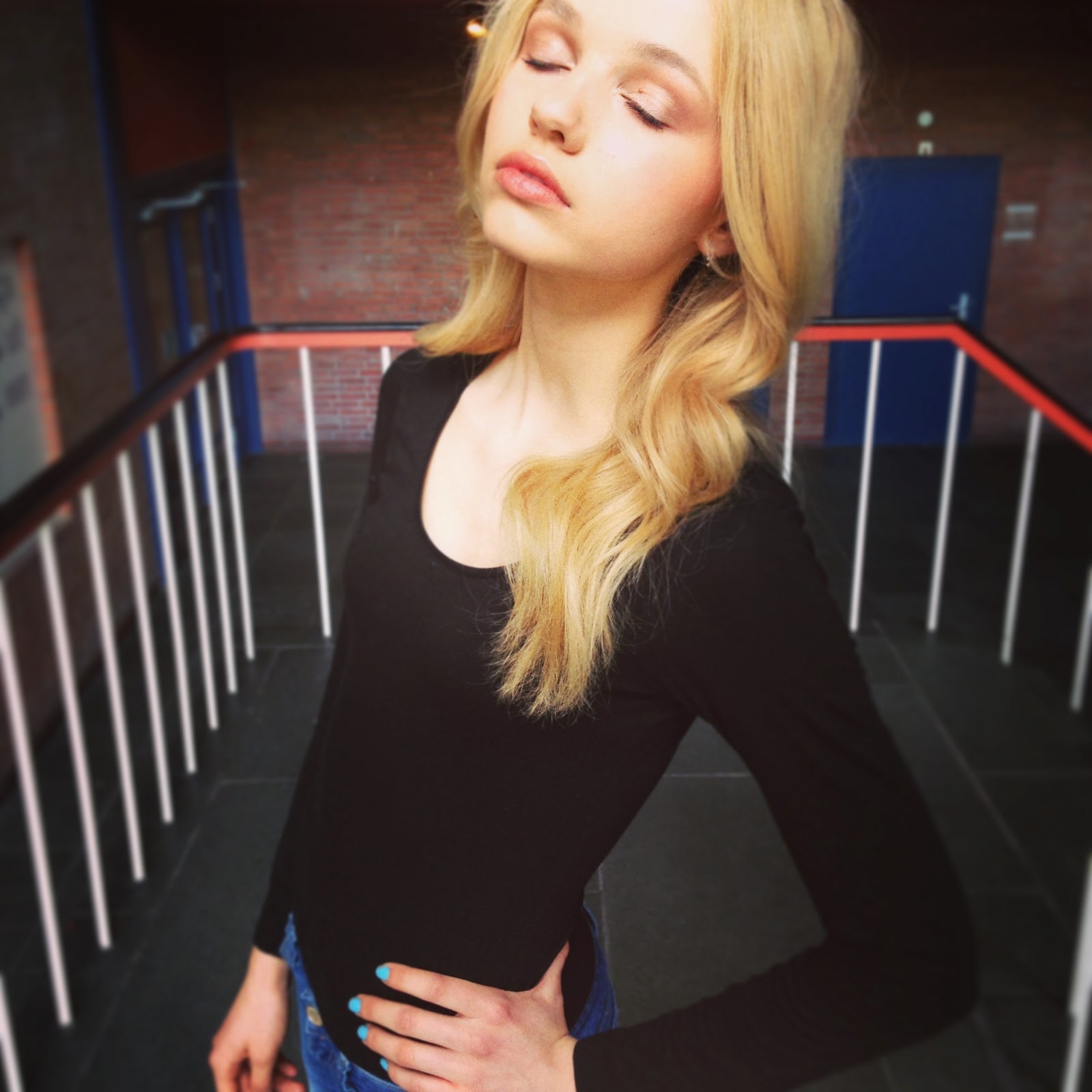 Tjarda | MODEL MANAGEMENT: new polaroids Emma van Engelen