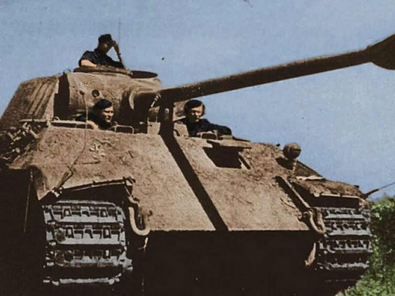 World War II in Pictures: Was the Panther Tank the Best Tank of Its Time?