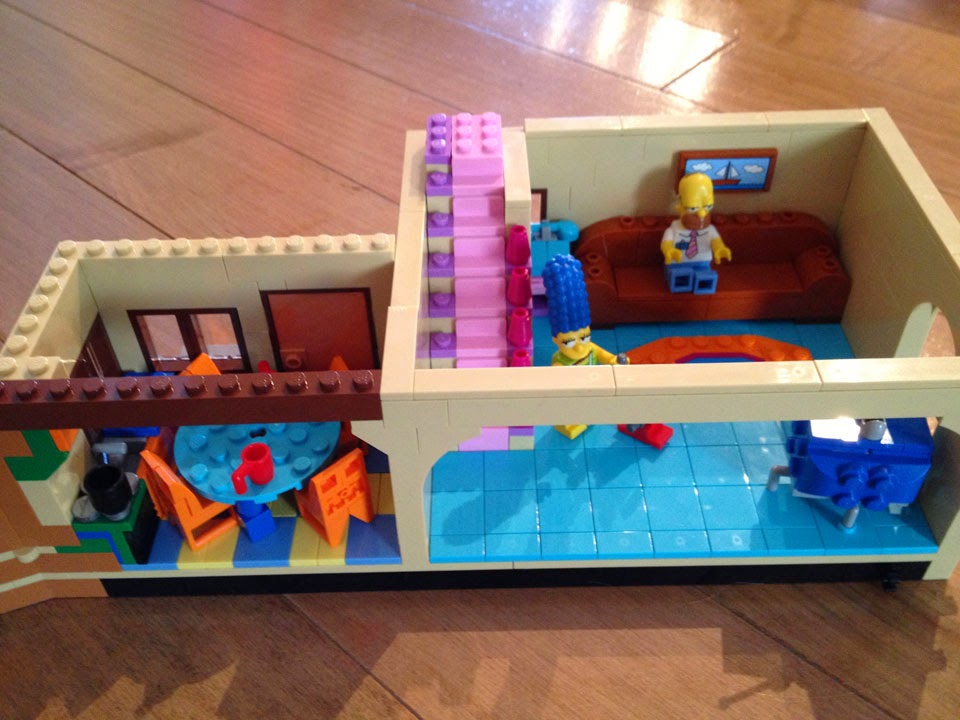 Fully Jointed Play Figures: Lego The Simpsons House