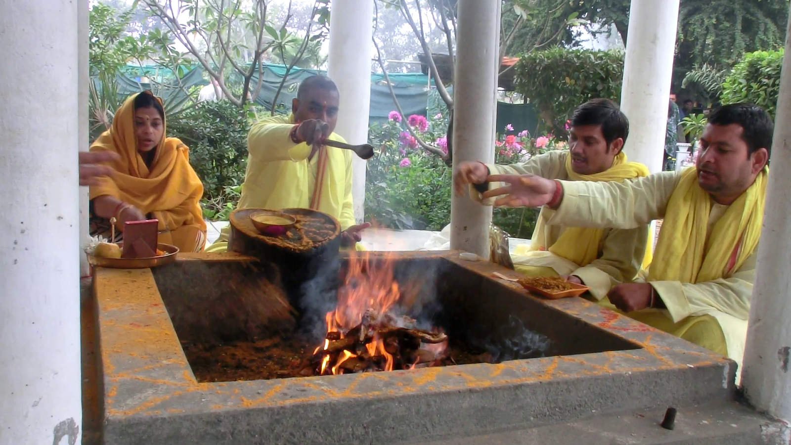Yagya- A Powerful Ritual of Hinduism | VedicYagya-astrodevam