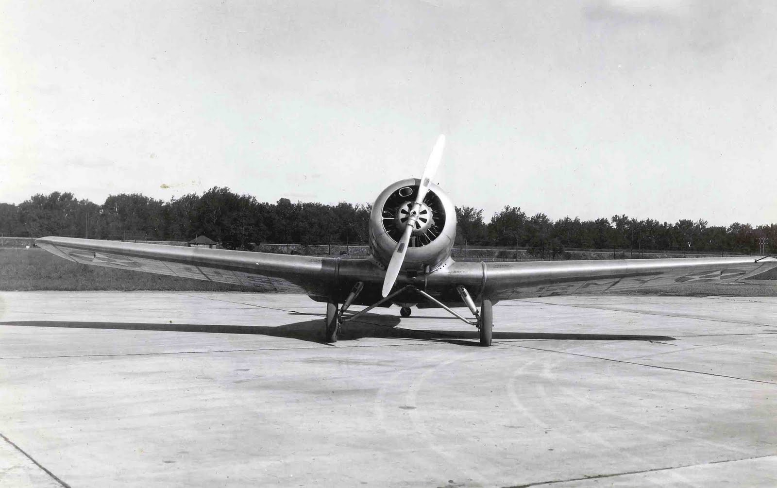 FDRA - Fuerza Aérea: Avión de correo/pasajeros: Northrop Alpha