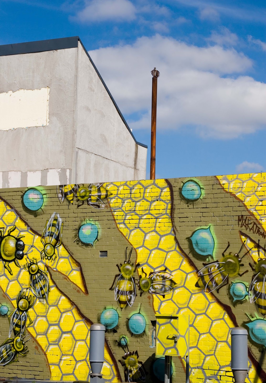 Happiness is ...: A bee mural
