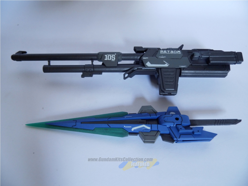 Custom build: MG 1/100 Dark AGE