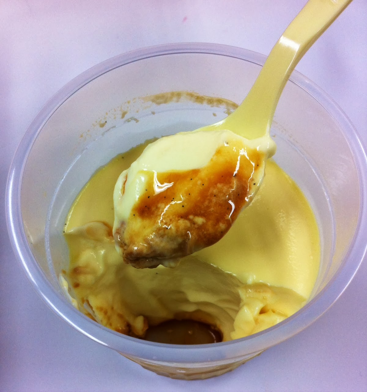 Huge Pudding Sold Only For 2 Days / 2日間限定の巨大窯出しとろけるプリン ~ I'm Made of ...