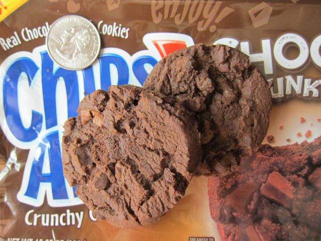 Review: Choco Chunky Chips Ahoy! Cookies
