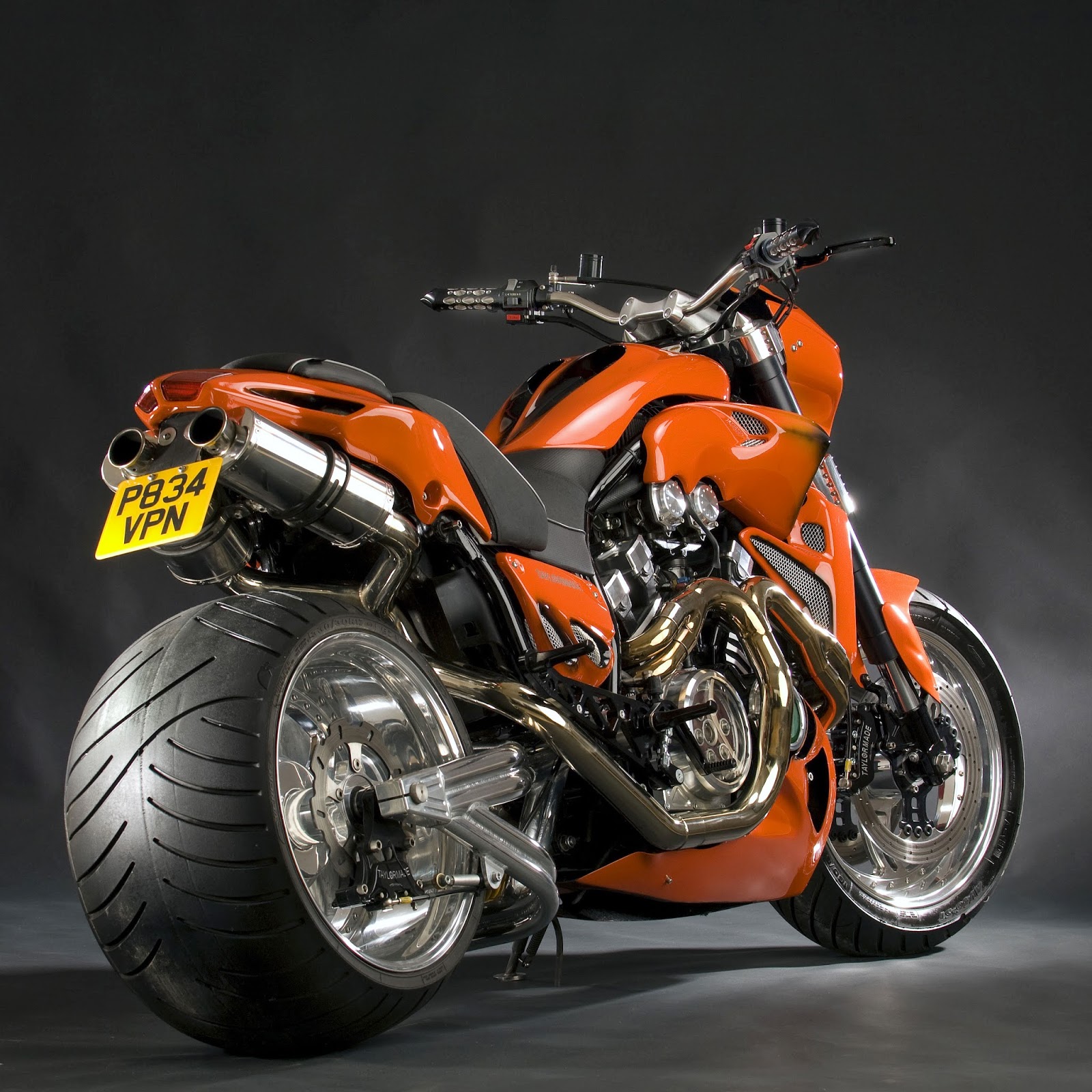 See Best Style: Custom, Yamaha V MAX