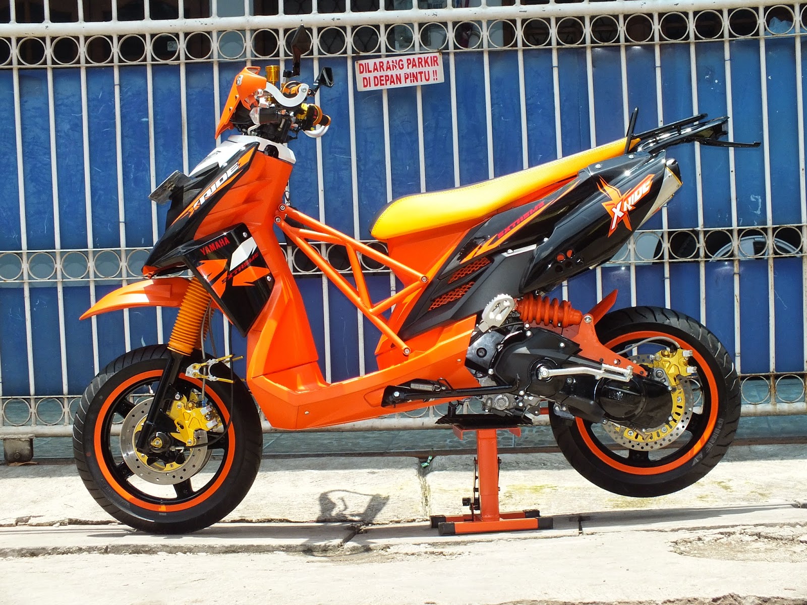 Oracle Modification Concept: YAMAHA X-RIDE MODIFIKASI SUPERMOTO