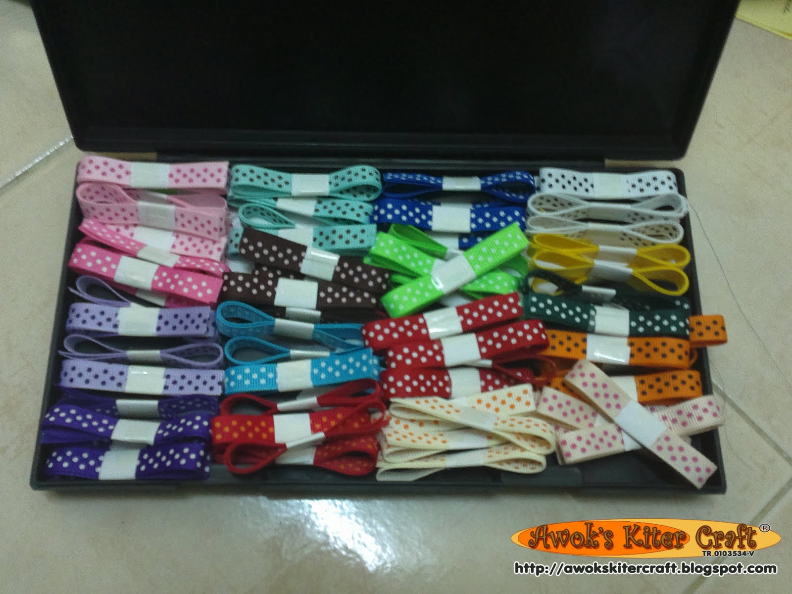 Aw0k's KiTeR CrAfT: Riben Polkadot