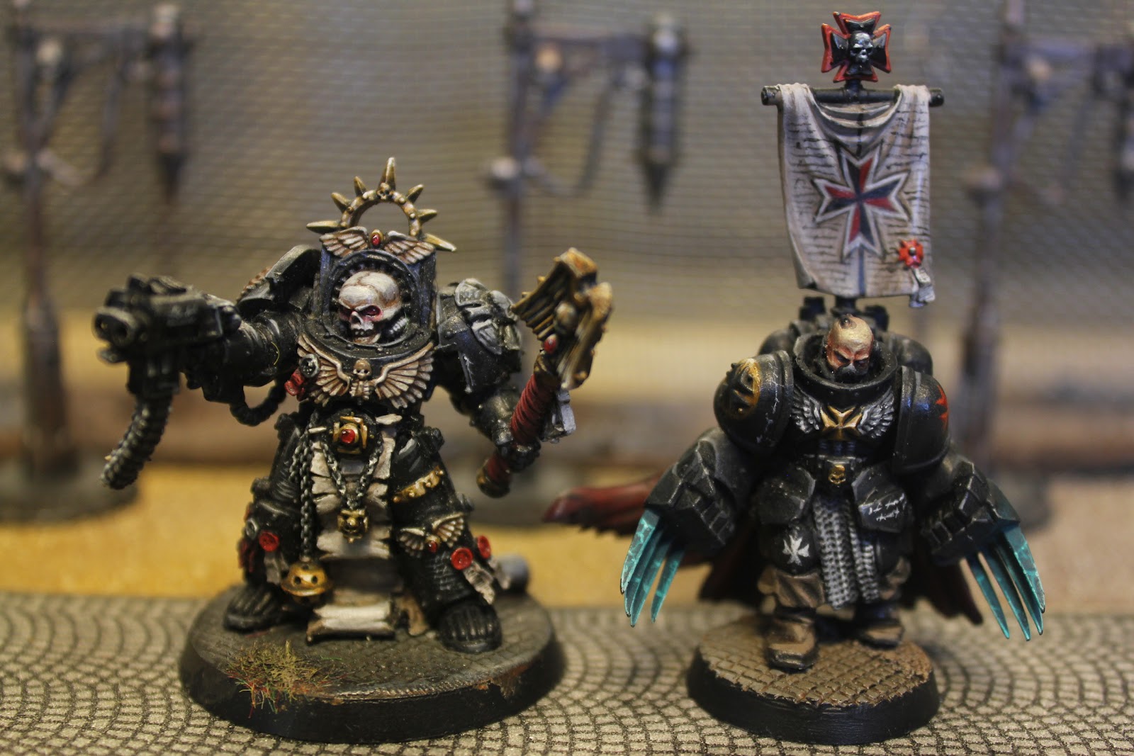 WAR HEAD: Black Templars