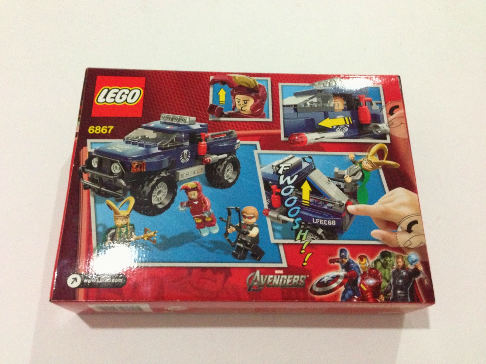 Toy A Day: #947 of Year 4 Lego 6867 Superheroes Loki's Cosmic Cube Escape