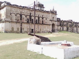 arvind shukla: samthar fort समथर