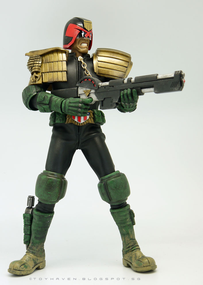 toyhaven: Review II: 2000 AD x ThreeA 1/6th scale Mega-City One JUDGE ...