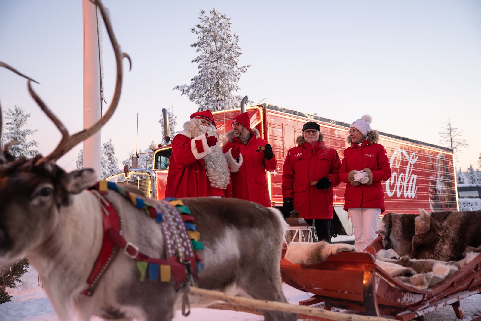 Coca-Cola: Joulurekka kohtasi Joulupukin