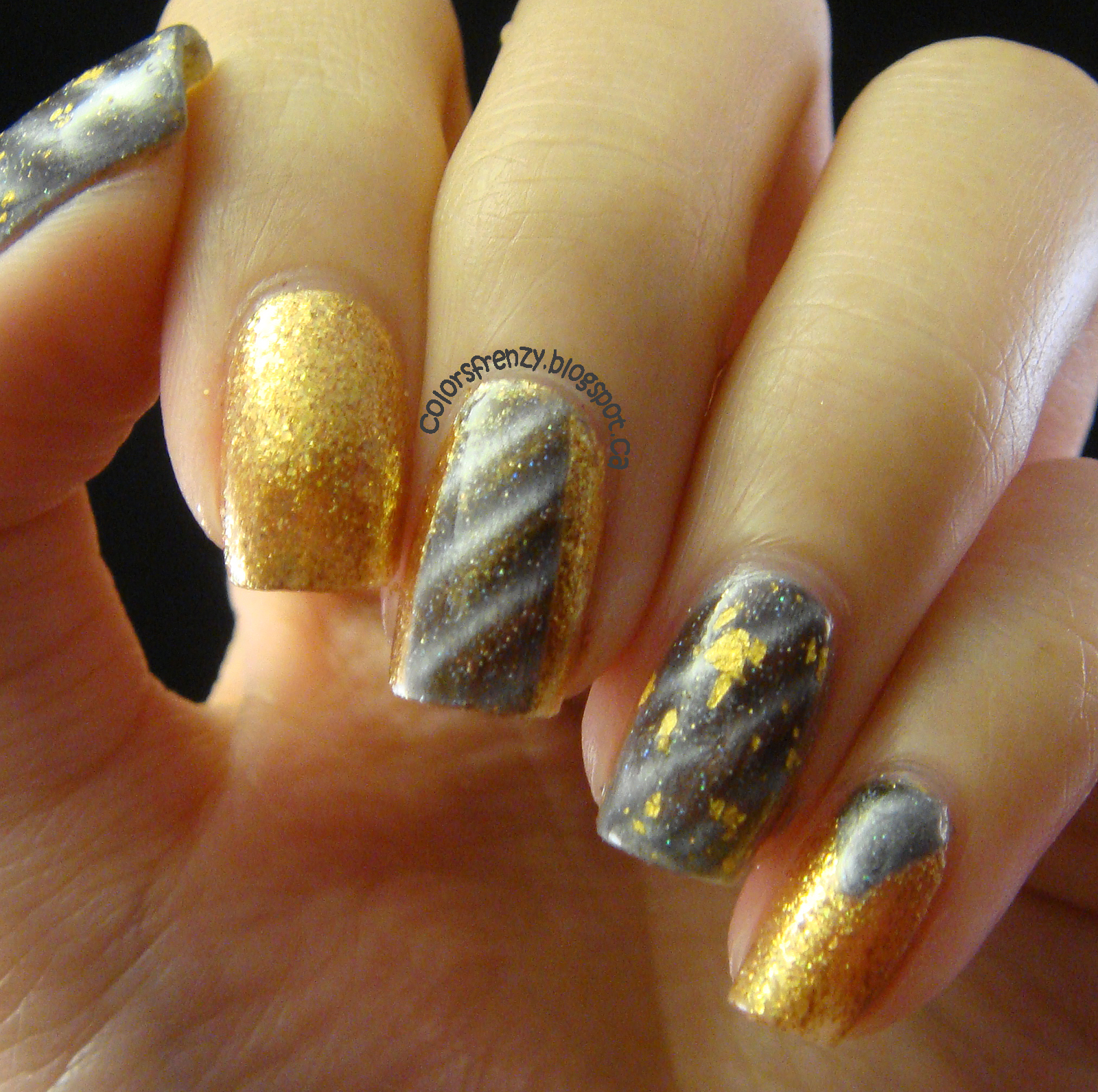 Colors Frenzy: 31DC2013 Day 8: Metallic Nails