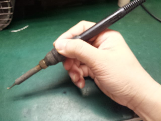 Cara Menyolder/Menggunakan Solder dengan Baik dan Benar - Edukasi ...