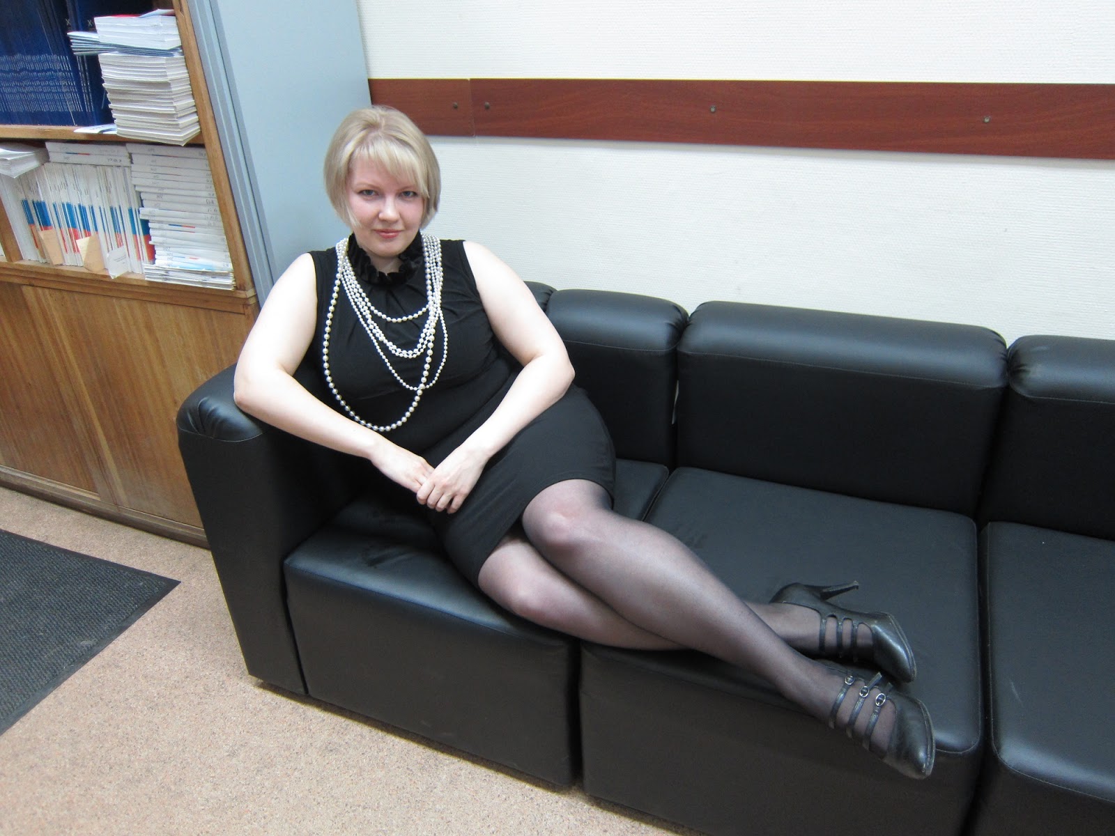 fashion tights skirt dress heels : Only Candid Pantyhose Tights Pics 3