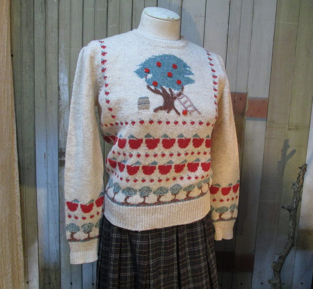 funkoma vintage*the recycled life: Sweater Weather is on the way, but ...