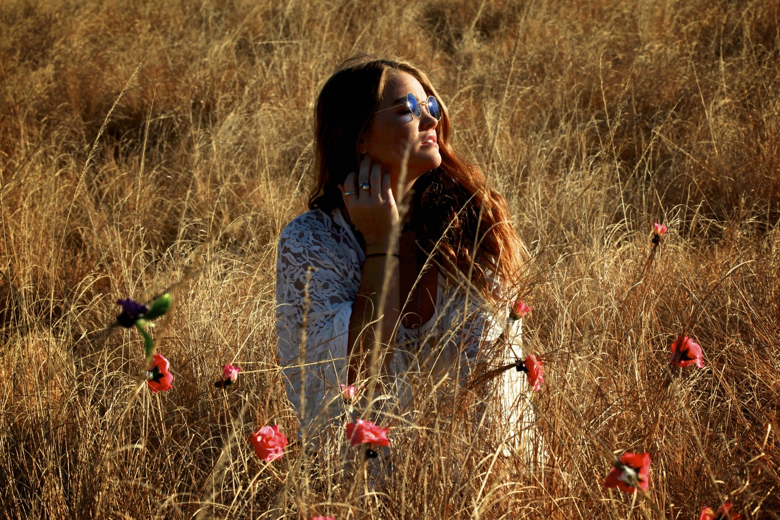 Pretty Muse: Hippie Chick Invite!!!!