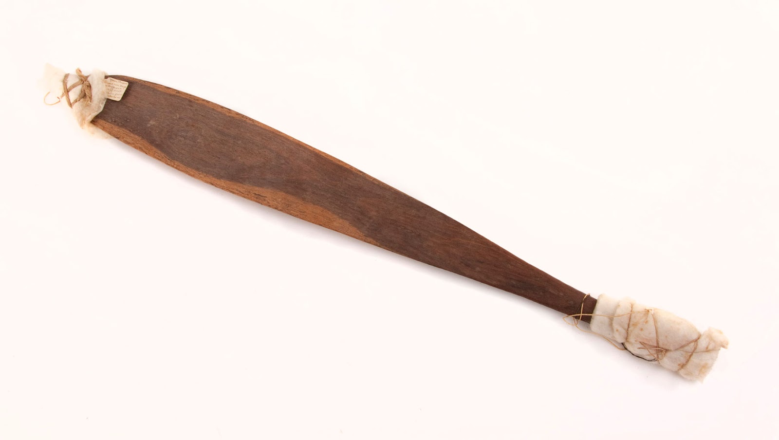 A Wizard's Kiss: Weapons and Armour of Batmania