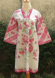 International Batik Center: Motif Batik Encim Khas Pekalongan