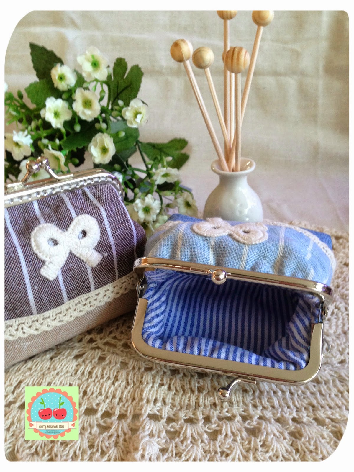 Cherry Handmade Store: Two Tones Metal Frame Coin Purses (Rectangular)