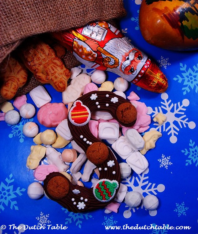 The Dutch Table: Chocoladeletters