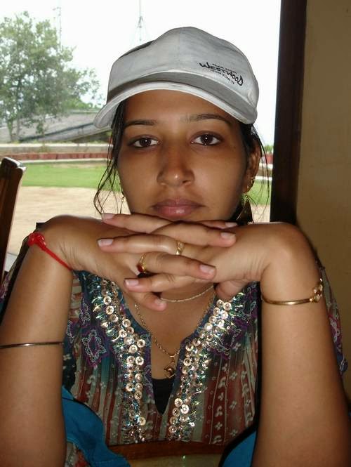 Beautiful Desi Sexy Girls Hot Videos Cute Pretty Photos Beautiful