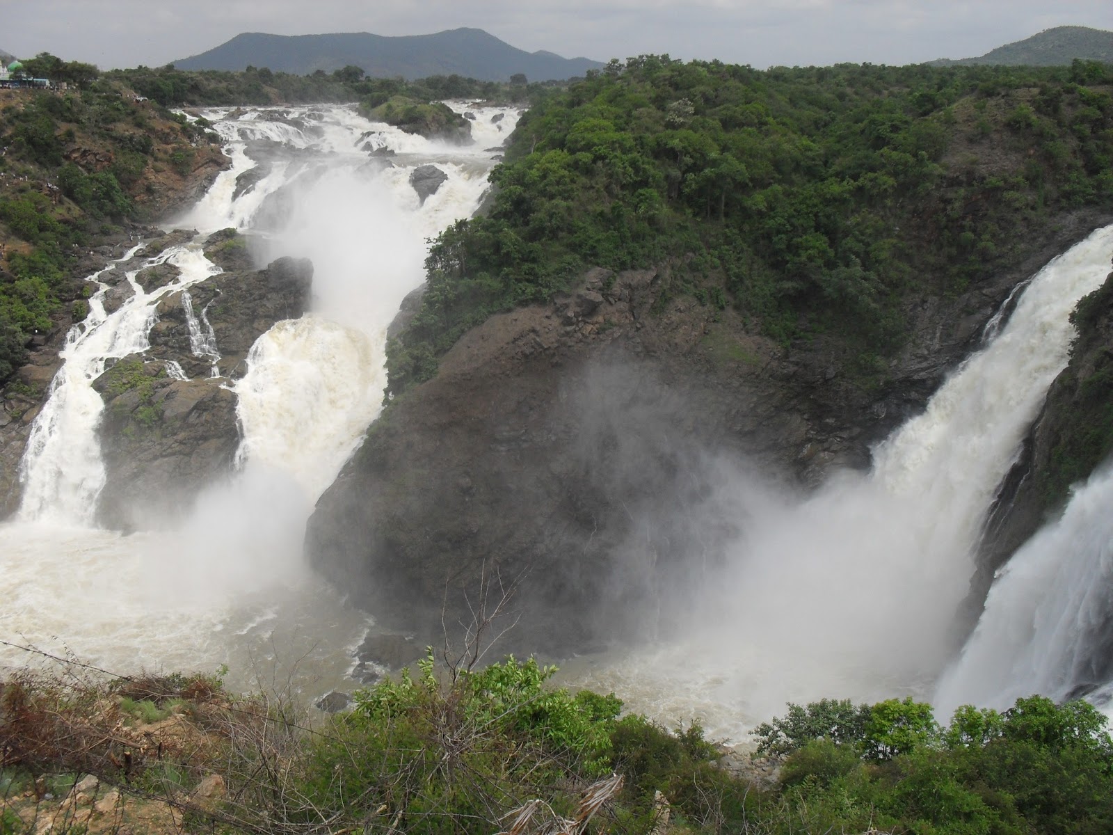 YENNAAR: River Kaveri - A Sacred, Benevolent and Enchanting Voyage