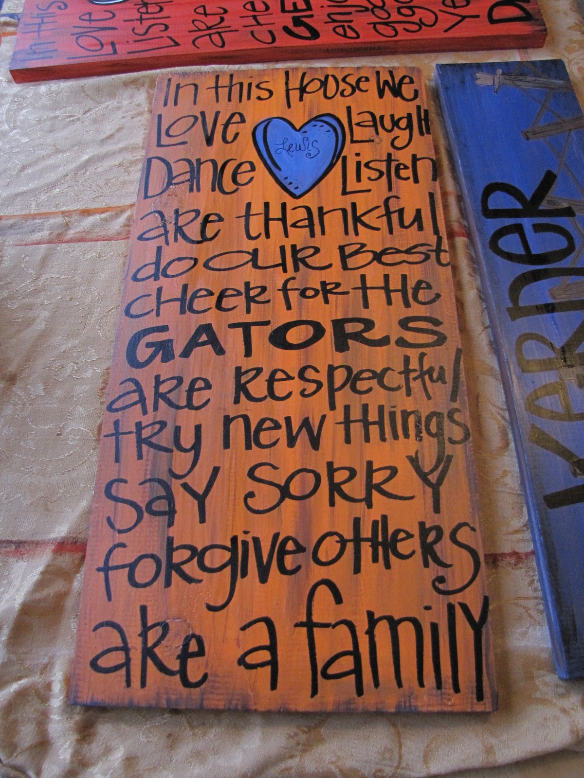 Creative Genius Art: Team Signs!