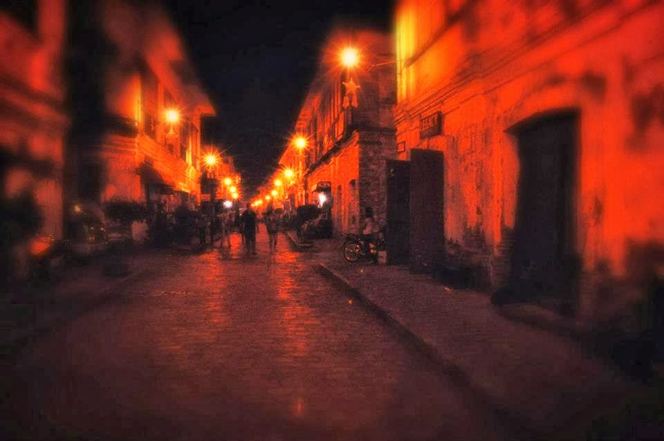 Vigan at night...