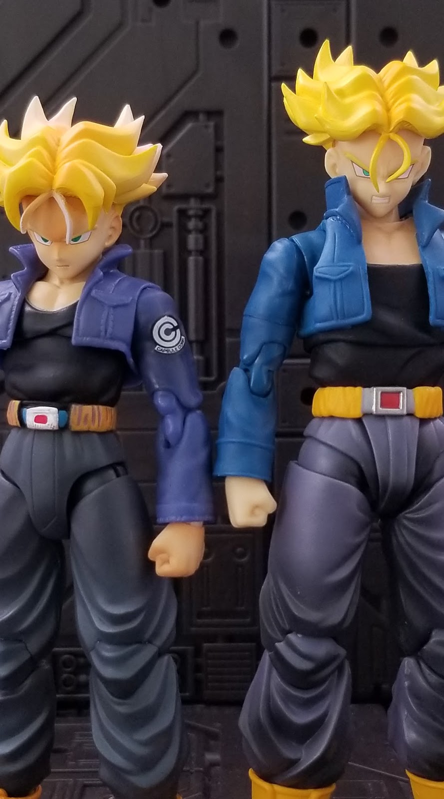 SHF Dragon Ball Future Trunks Comparison 龍珠 未來 杜拉格斯 比較 SHF Future Trunks