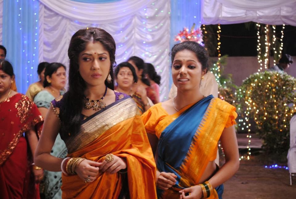 Tomay Amay Mile -Star Jalsha Actress Photos Riju Biswas as Nishith Roosha Chatterjee as Ushoshi ...