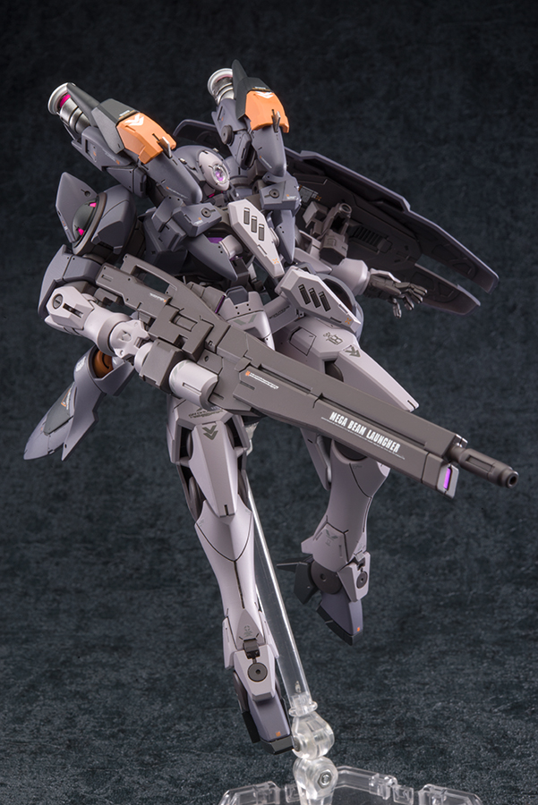 Custom Build: HG 1/144 GN-X [10th Year Anniversary Commemoration Build]