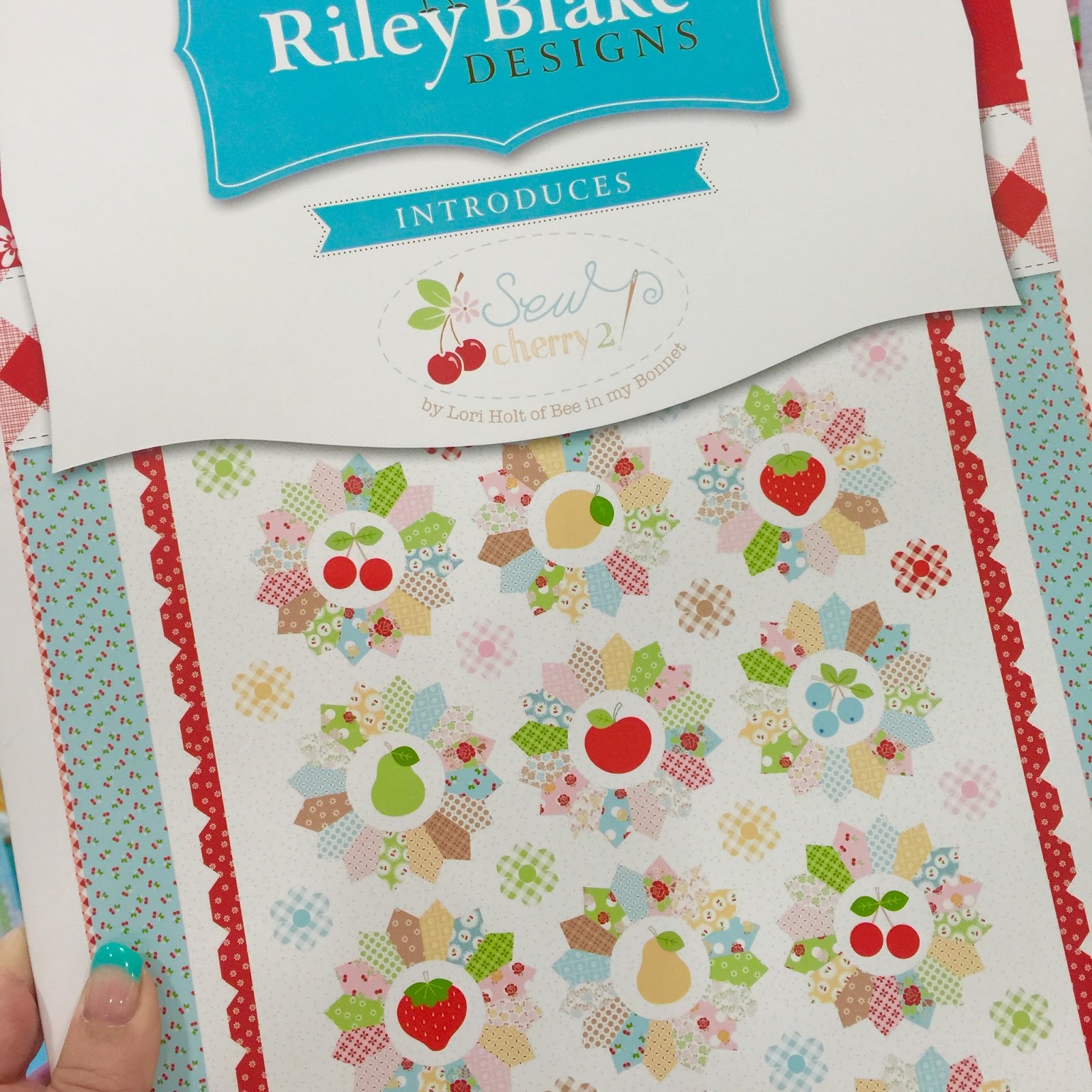 Bee In My Bonnet: Sew Cherry 2 - Scrappy Crossroads Block Tutorial!!