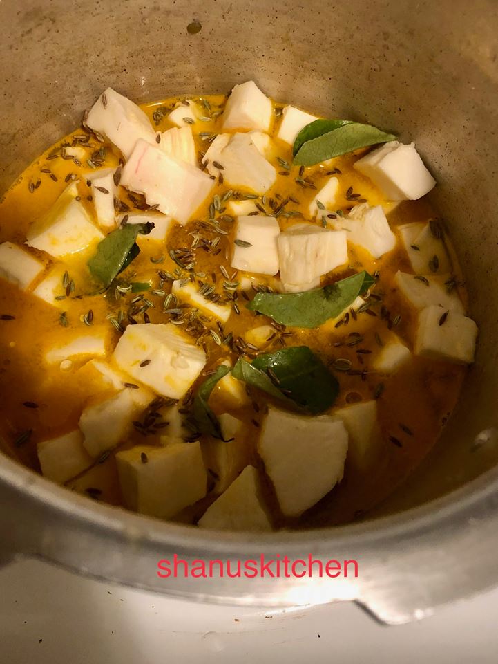 shanuskitchen: Roasted Cassava Curry